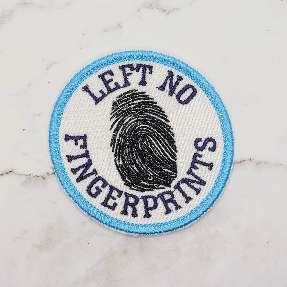 Left No Fingerprints Merit Badge – The Craftinista